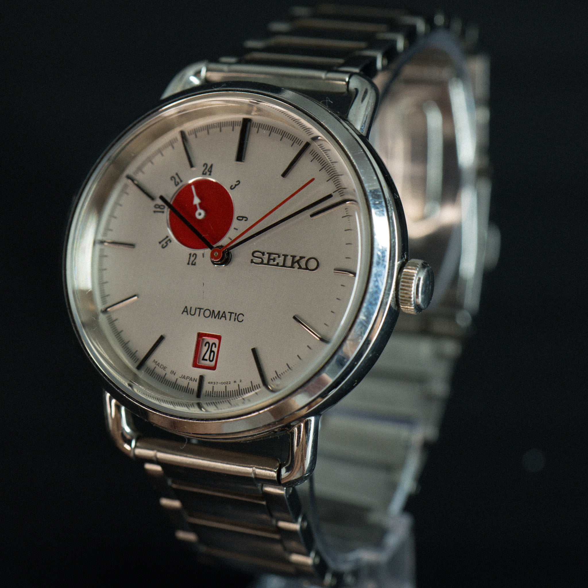 Seiko SCVE003; Red Dot / Rising Sun Watch – Provenance Watches