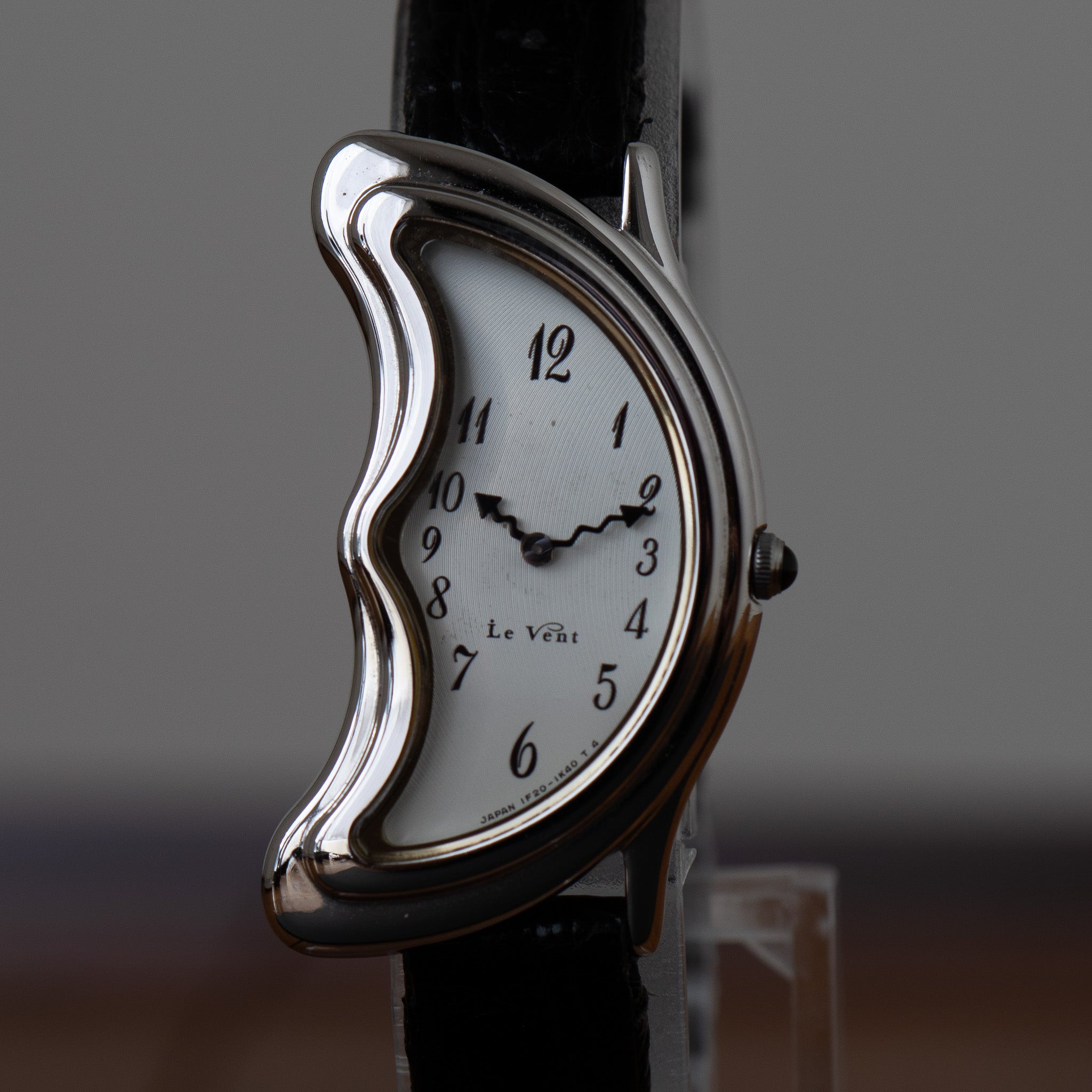 Seiko “Crescent Moon” Le Vent 1F20-5J60 – Provenance Watches