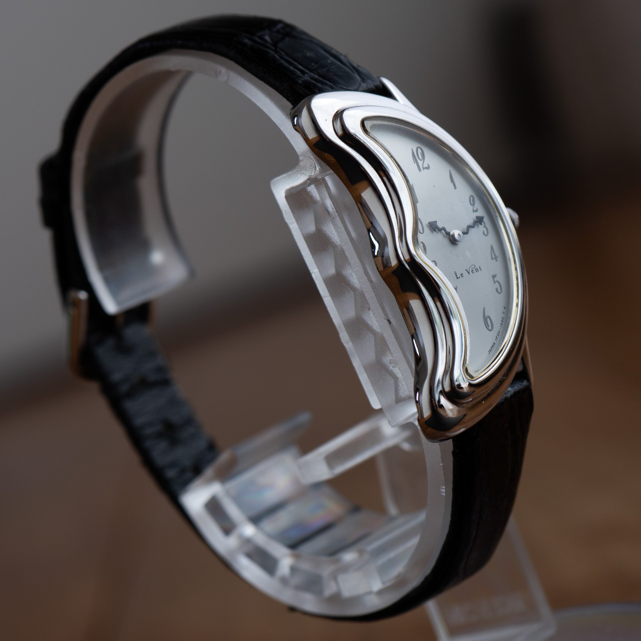 Seiko “Crescent Moon” Le Vent 1F20-5J60 – Provenance Watches